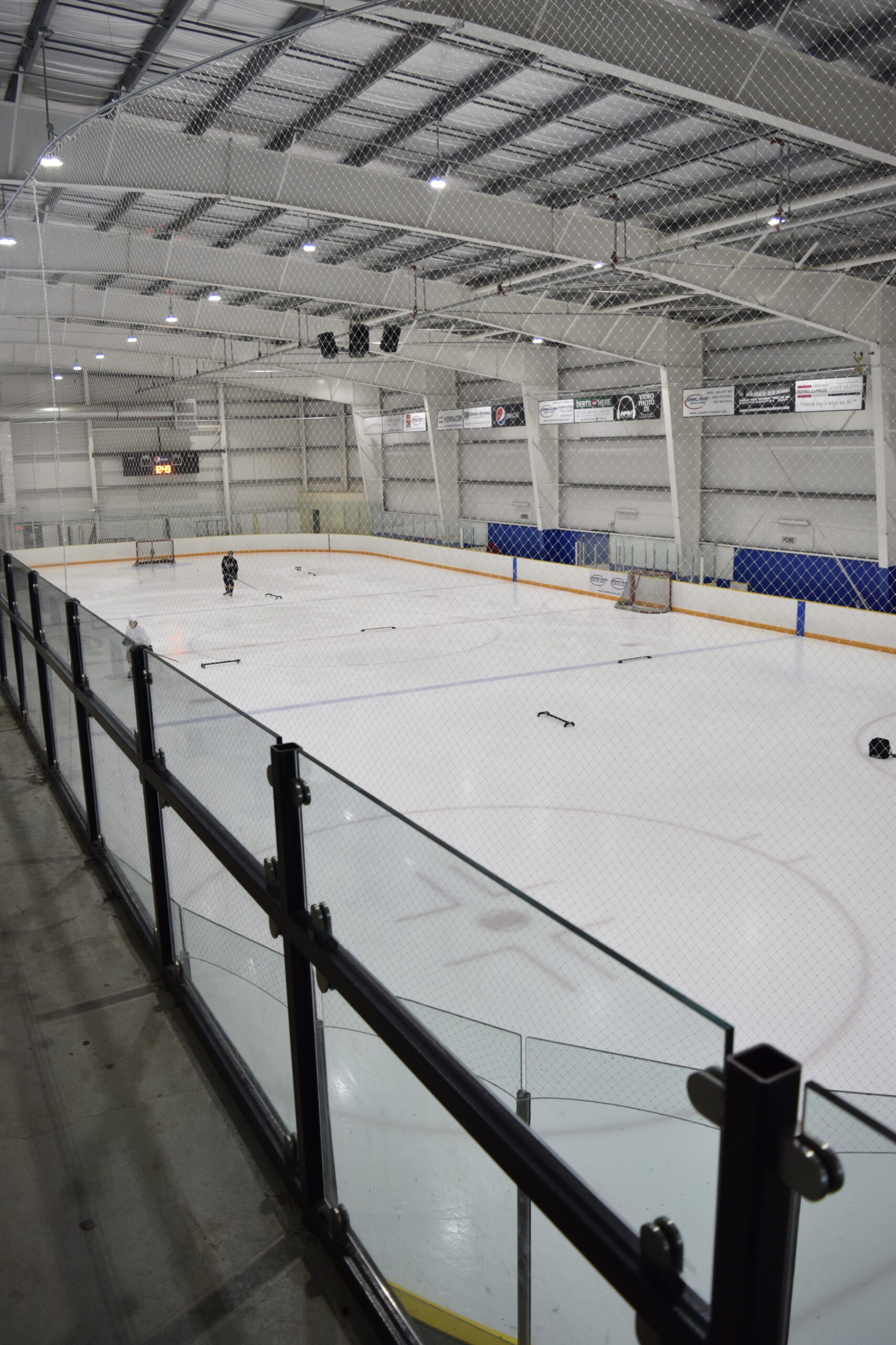 Ice Rentals - Gateway Ice